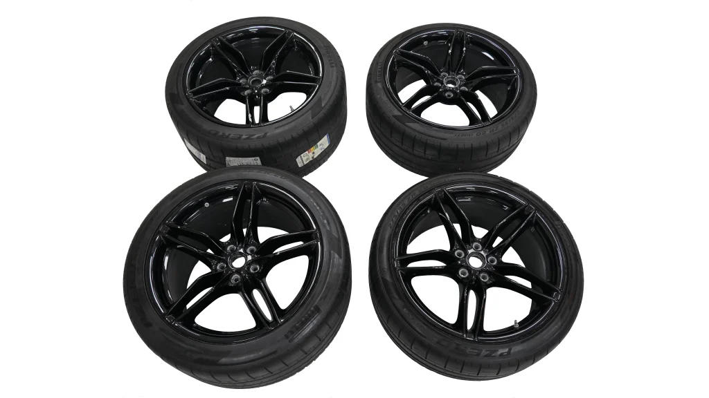 Ferrari 812 Tyres (Pirelli) + Wheels Rims Set Black OEM 324158 324159 ...