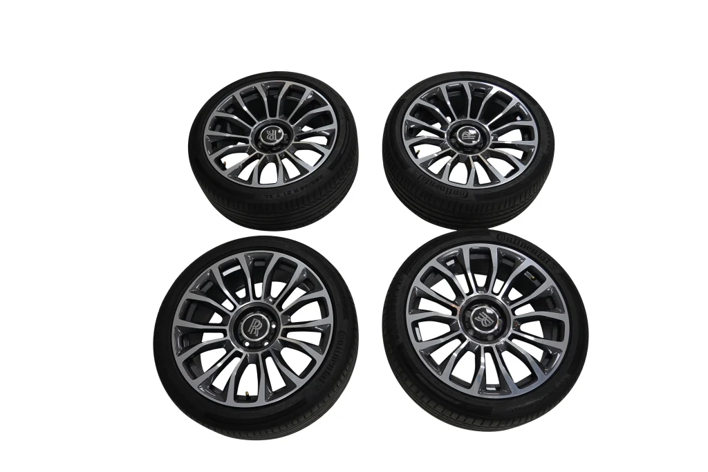 ROLLS ROYCE DAWN Original Tires with Wheels Rims and Bolts Silver OEM ...